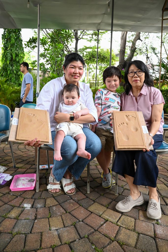 Panitia Program Ayo Cetak Jejak Kaki Hadir di Paroki Kelapa Gading ...